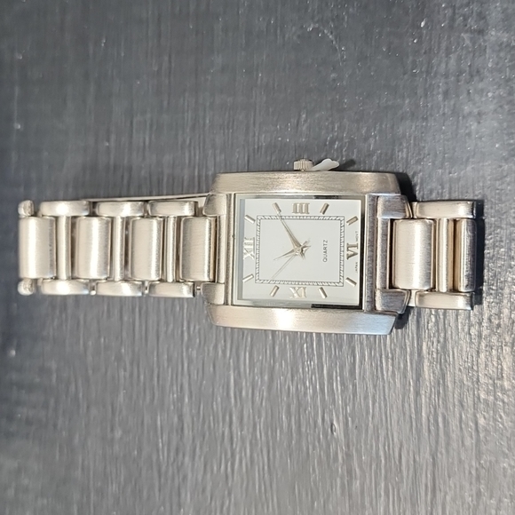 Avon | Accessories | Mens Silvertone Rectangle Case Watch | Poshmark